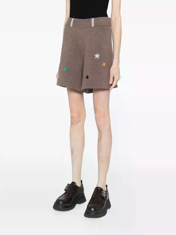 YANYAN Star Embroidered Shorts