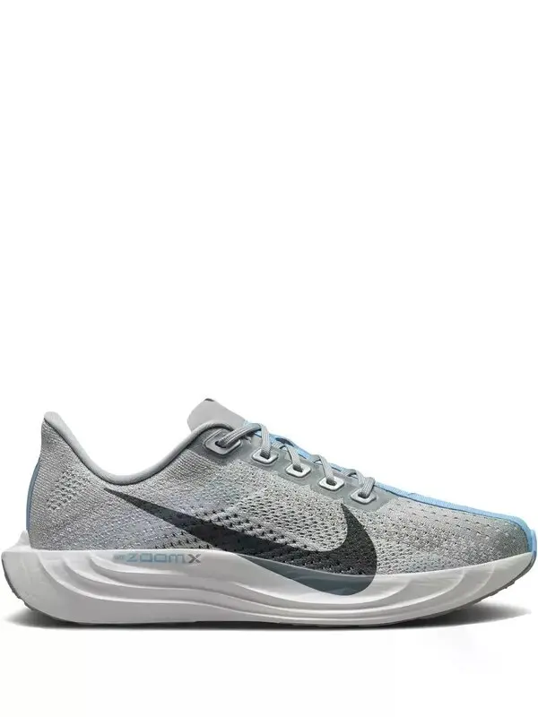 Nike Pegasus Plus Road Running Sneakers