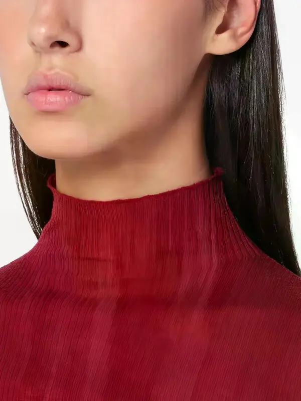 6397 Turtleneck Sweater - Red