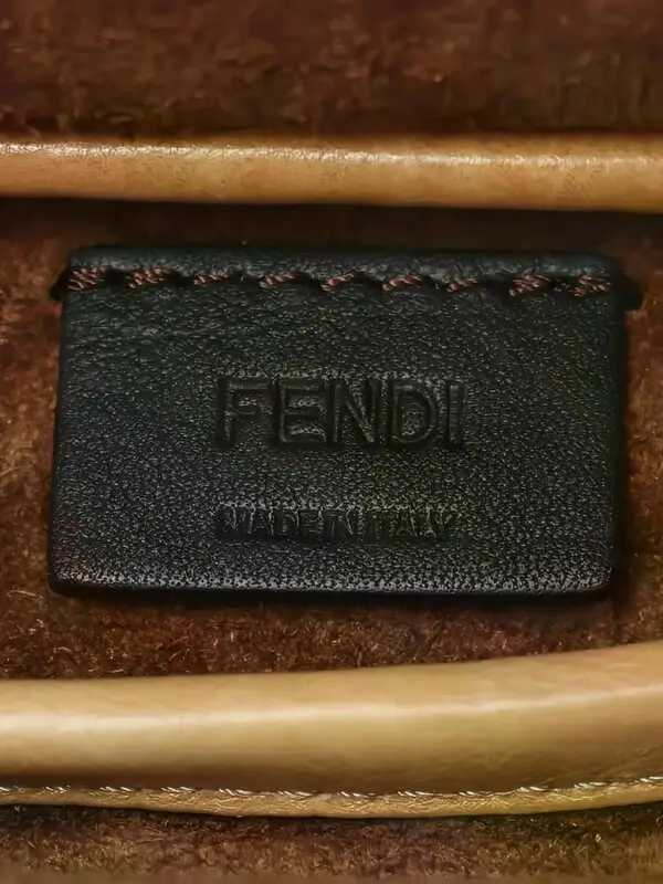 Fendi Leather Shoulder Bag - Neutrals