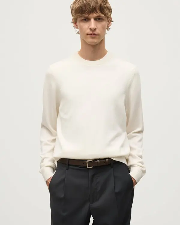 Johnstons Of Elgin Rory Classic Cashmere Crew Neck Jumper - White