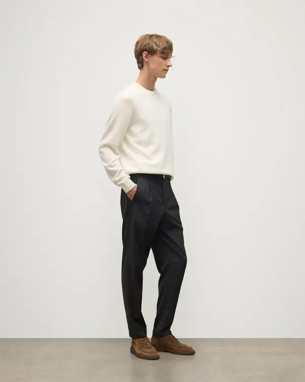 Johnstons Of Elgin Rory Classic Cashmere Crew Neck Jumper - White