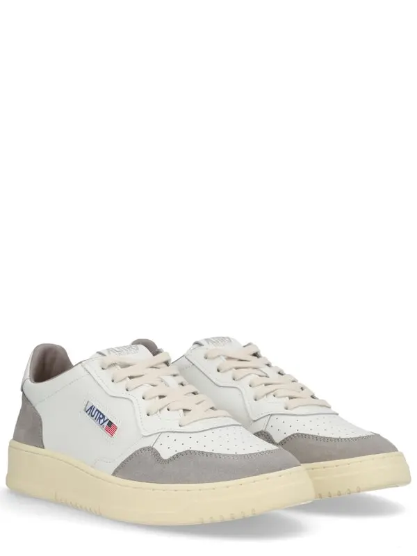 AUTRY Medalist Low Top Sneaker