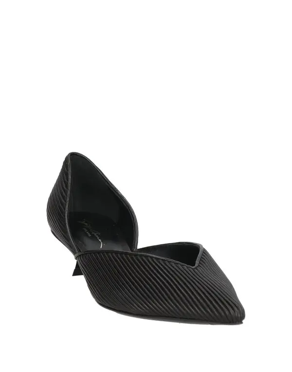 Giorgio Armani Pumps In Lambskin