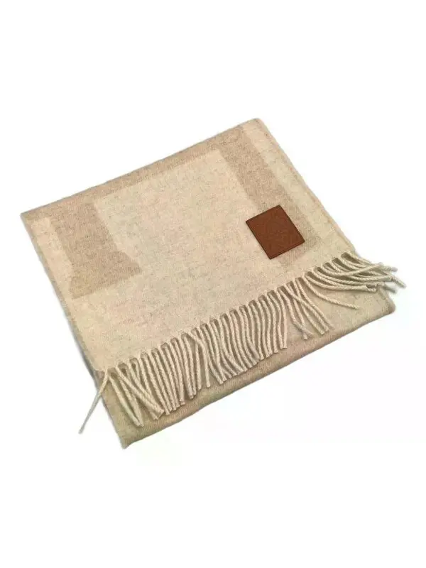 Loewe Fringed Logo Scarf - Neutrals