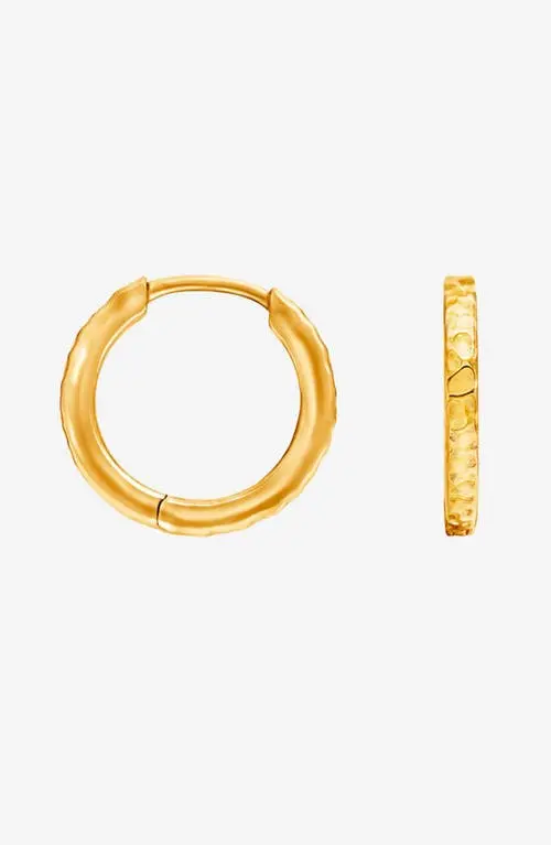DOWER & HALL Medium Hammered Nomad Huggie Hoop Earrings - Yellow Gold Vermeil