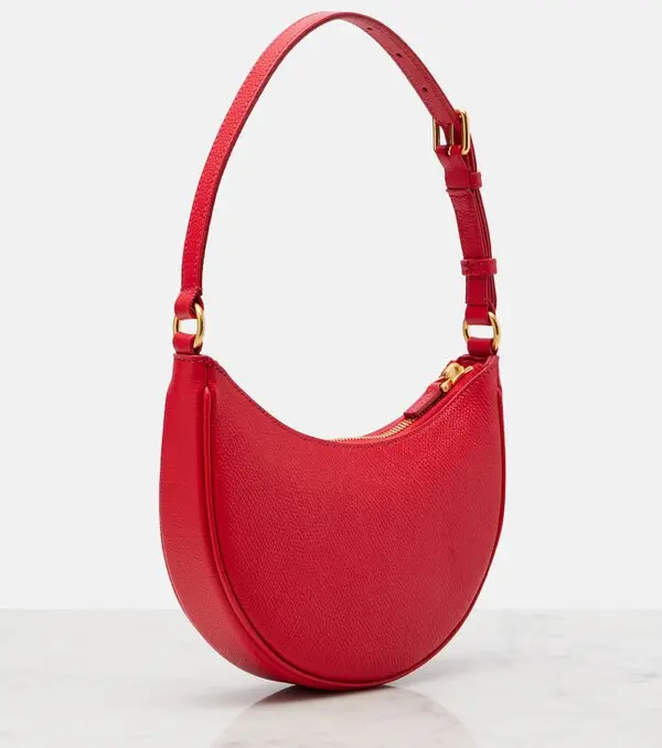 Valentino Garavani Vlogo Leather Shoulder Bag - Red