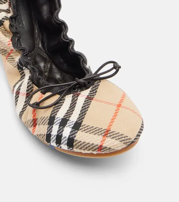 Burberry Fawn Check Ballet Flats - Beige