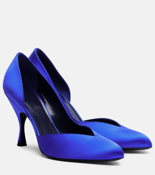 HERBERT LEVINE 95 Satin Pumps