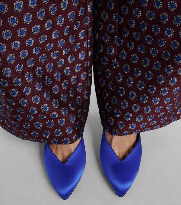HERBERT LEVINE 95 Satin Pumps
