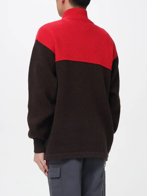 GR10K Zip-up Sweater