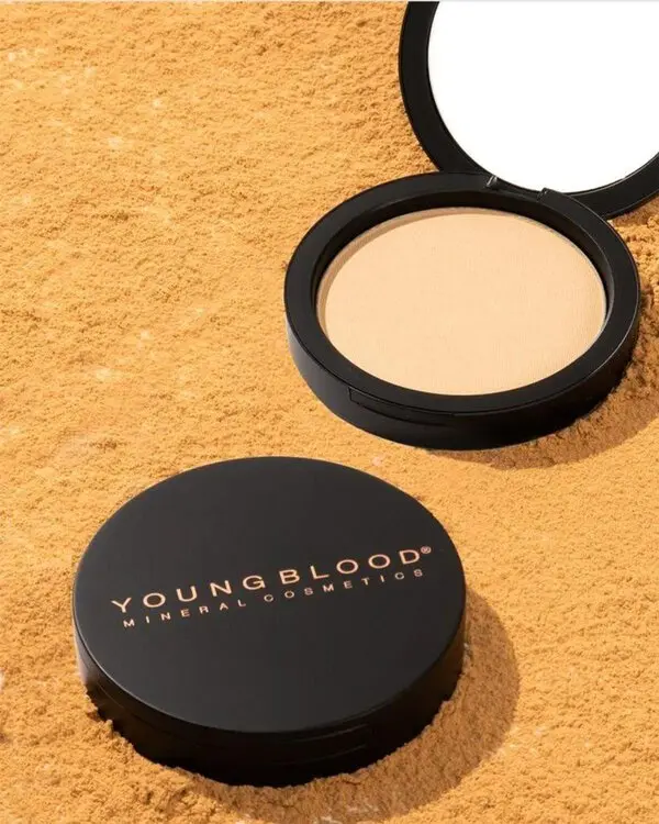 YOUNGBLOOD MINERAL COSMETICS Pressed Mineral Rice Powder - Medium