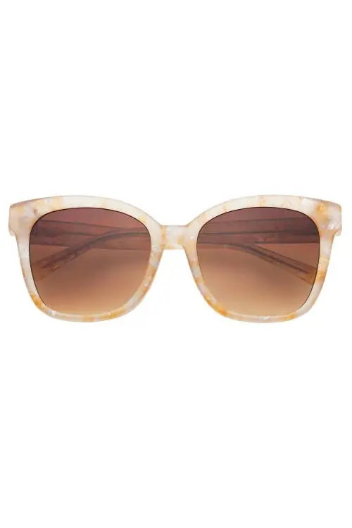FREYRS EYEWEAR Amber Cat Eye Sunglasses - Pink Pearl
