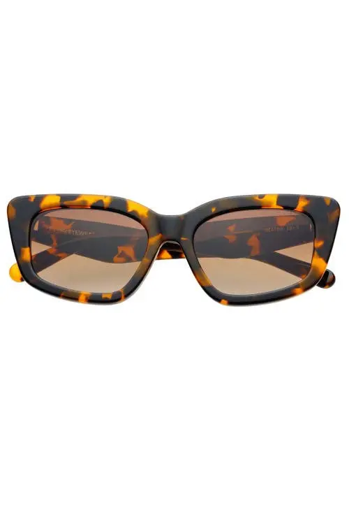 FREYRS EYEWEAR Beatrix Cat Eye Sunglasses - Tortoise