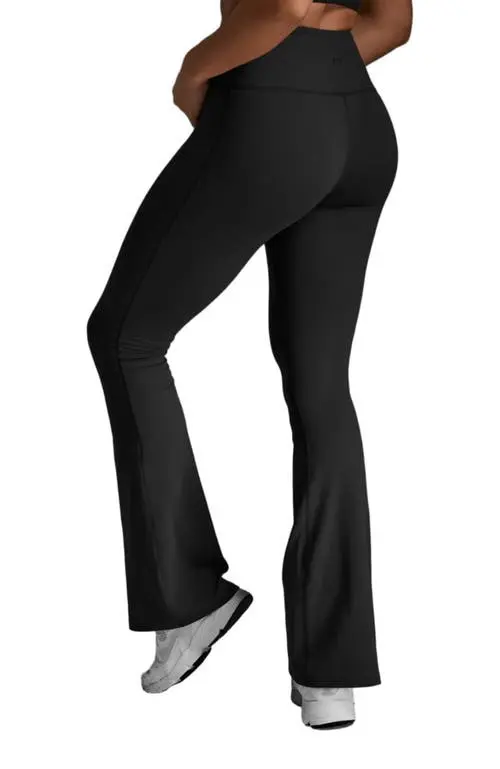 2xu Fluid Hi-rise Flare Pant