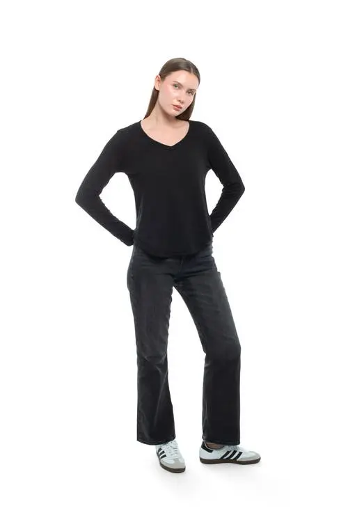 WILT CLOTHING Long Sleeve V-neck Shirt - Dark Olive