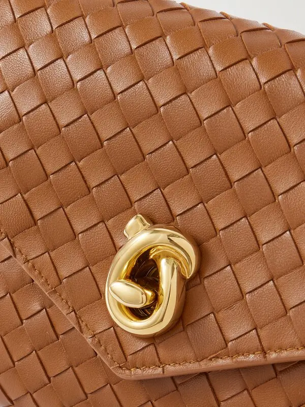 Bottega Veneta Knot Lock Medium Intrecciato Leather Shoulder Bag - Brown