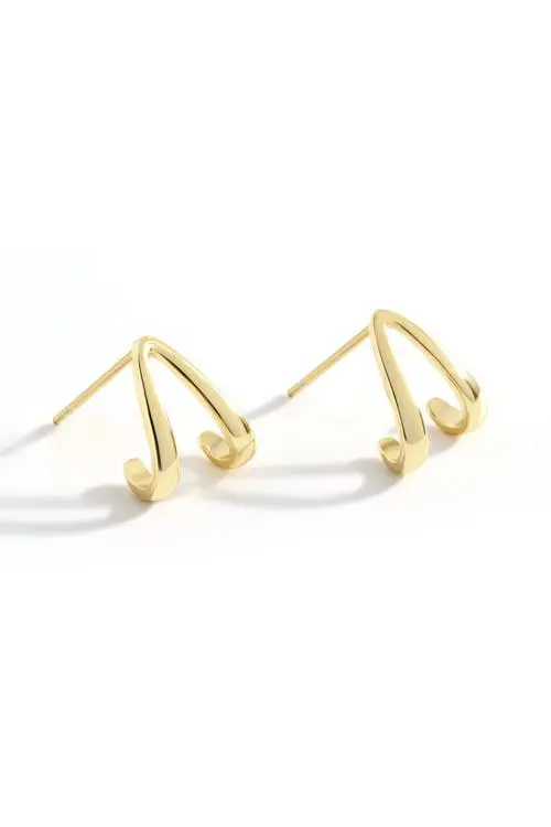 MINT & LILY Wishbone Huggie Earrings