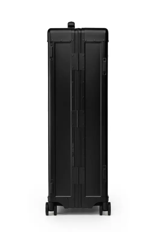 STERLING PACIFIC 90l Check-in Travel Case - Black