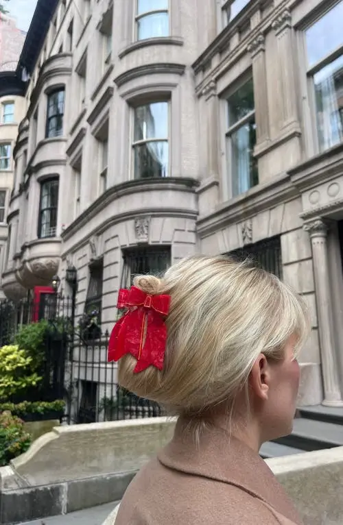 SOLAR ECLIPSE Bow Hair Claw Clip - Red