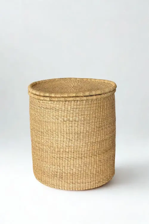 MBARE Handwoven Hamper With Lid - Natural