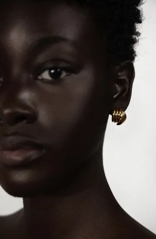 KELLERY Love Knot Stud Earrings