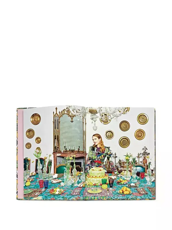 VENDOME Mamma Milano' Book