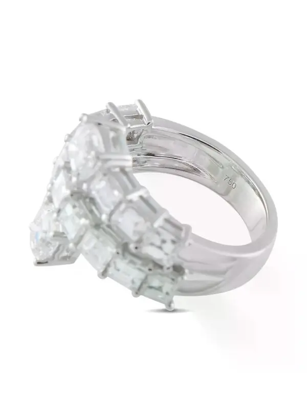 LB EXCLUSIVE Diamond And White Gold Ring