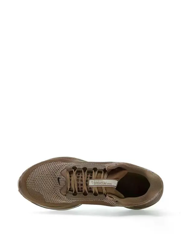 Nike Pegasus Premium Air Sole Low-top Sneakers - Brown