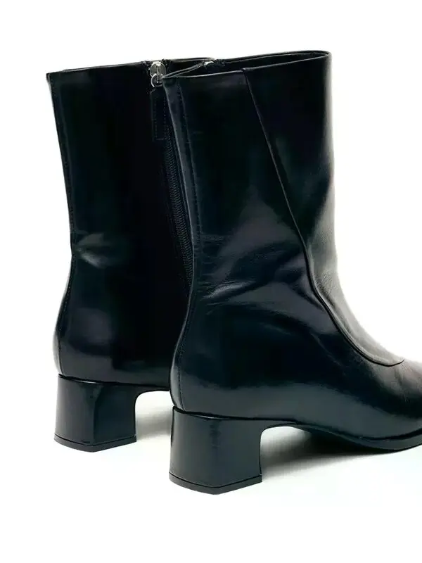 ALOHAS Square-toe Ankle Boots
