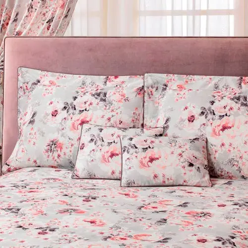 TOGAS Loretta Decorative Pillow