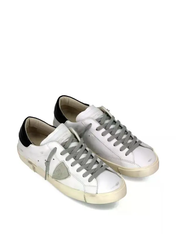 Philippe Model Triangle-patch Sneakers - White