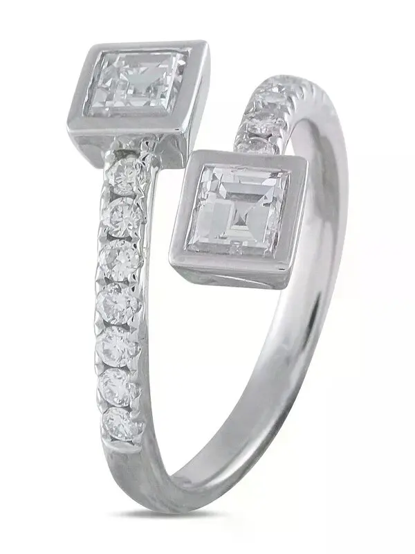 LB EXCLUSIVE Diamond And White Gold Bypass Ring - Silver