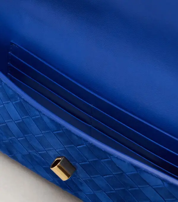 Bottega Veneta Intrecciato Suede Clutch - Blue