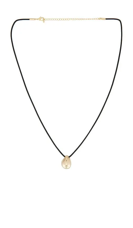 LOVERS AND FRIENDS Isla Pendant Necklace - Gold,black