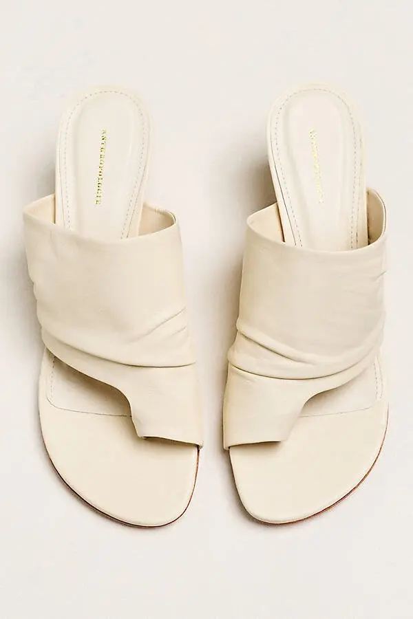 Anthropologie Toe-loop Scrunch Heeled Sandals - Cream