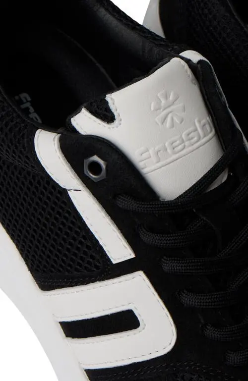 FRESHY Signature Series Sneakers - Black/white