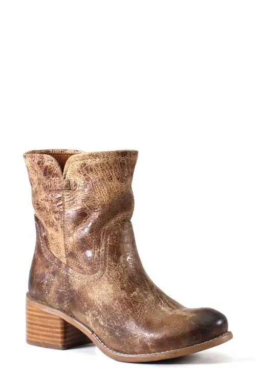 DIBA TRUE West Haven Distressed Leather Western Boots - Tan