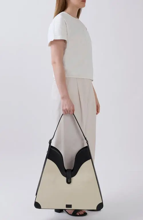 BEHNO Melina Canvas Shoulder Bag