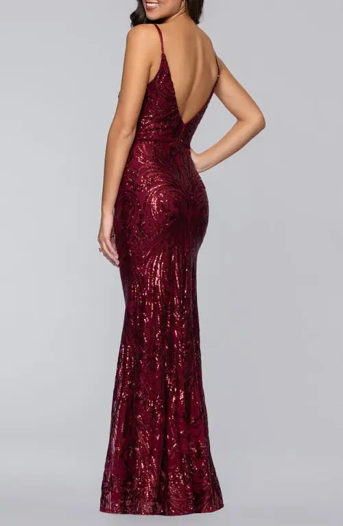 BLONDIE NITES Sequin Sweetheart Gown