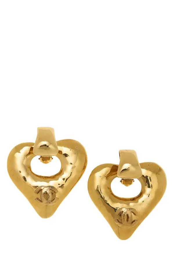 Chanel Cc Heart Dangle Earrings - Gold