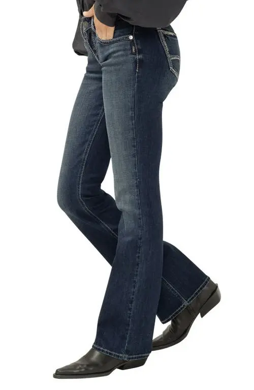 SILVER JEANS CO. Britt Curvy Low Rise Bootcut Jeans