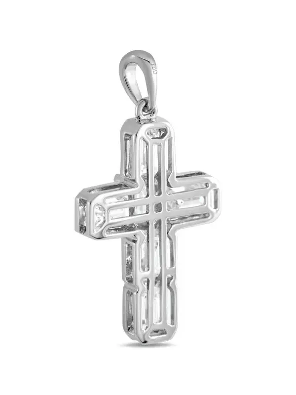 LB EXCLUSIVE Diamond Cross Pendant