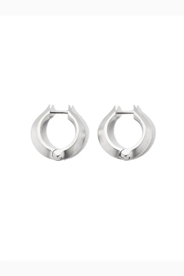 ETIQ Knife Edge Huggie Earrings