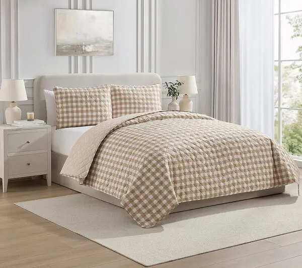 VCNY HOME Gingham Microfiber Quilt Set, Twin