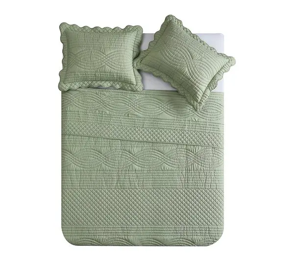 VCNY HOME Scallop Microfiber Quilt Set, Twin