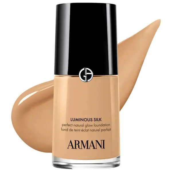 ARMANI BEAUTY Luminous Silk Natural Glow Blurring Liquid Foundation With 24 Hour Wear - 5.2
