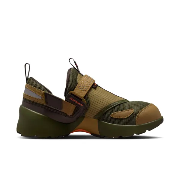 JORDAN Trunner Lx Shoes - Brown