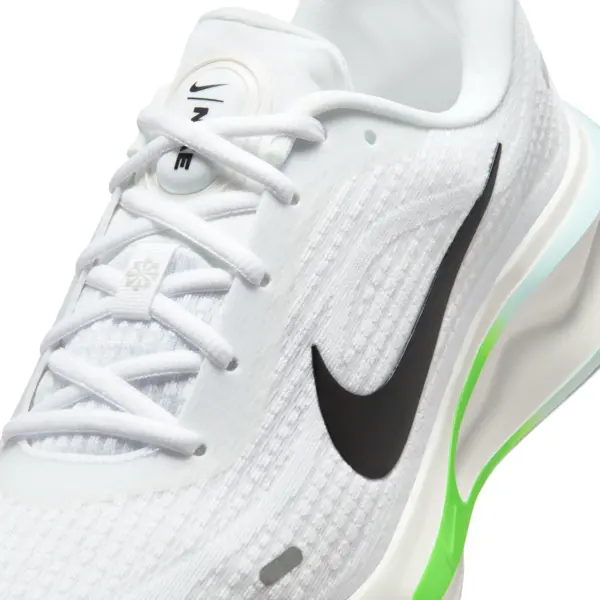 Nike Journey Run Road Running Shoes
