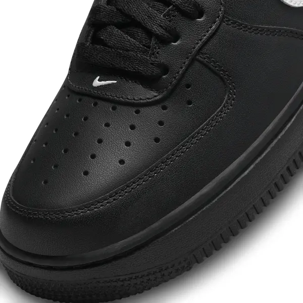 Nike Air Force 1 '07 Sneakers - Black